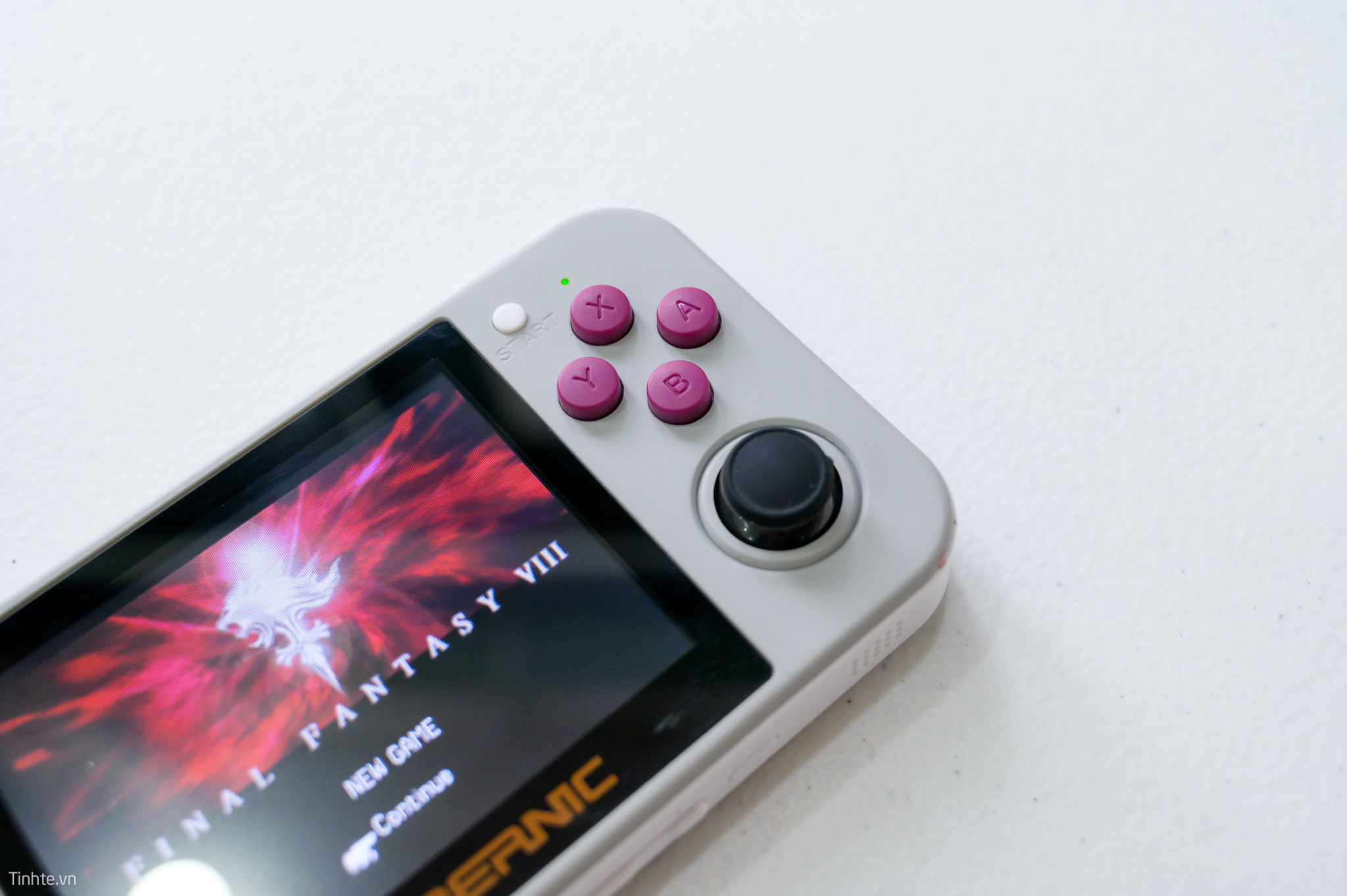 Trên tay máy chơi game cổ RG 350: Có thể nói là máy chơi ngon nhất ...