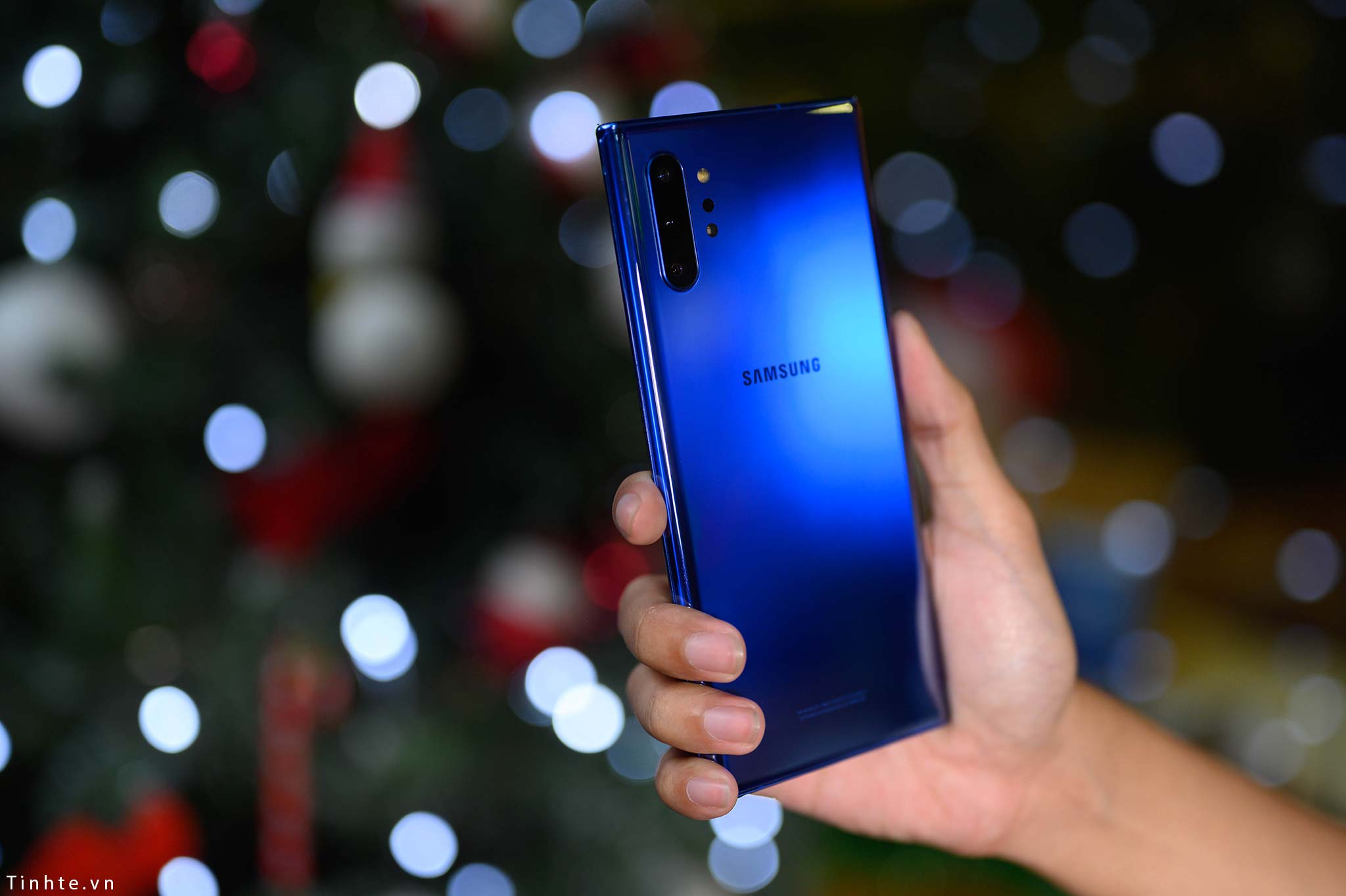 Trên tay Samsung Galaxy Note 10+ Aura Blue | Viết bởi MinhTriND