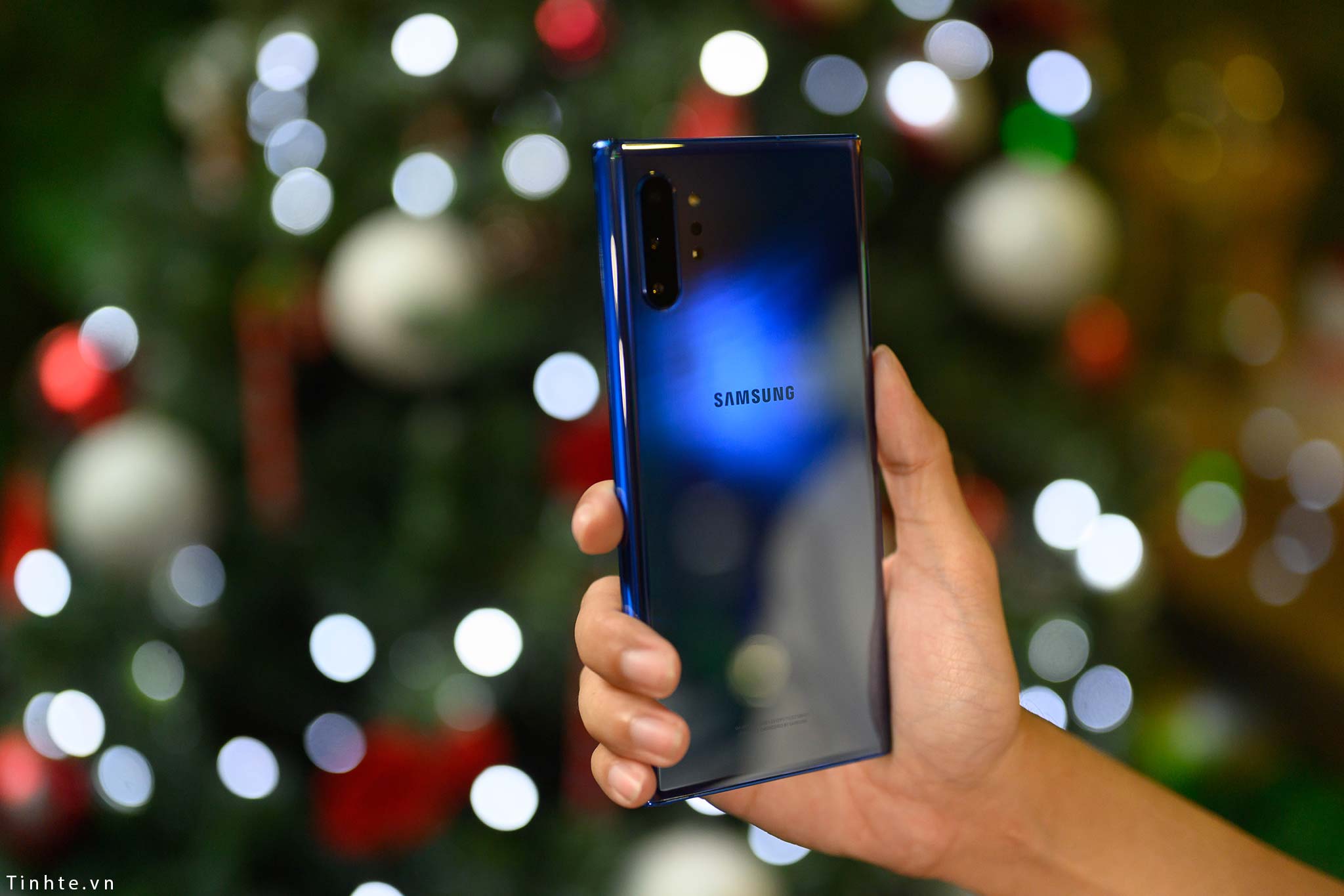 Trên tay Samsung Galaxy Note 10+ Aura Blue | Viết bởi MinhTriND