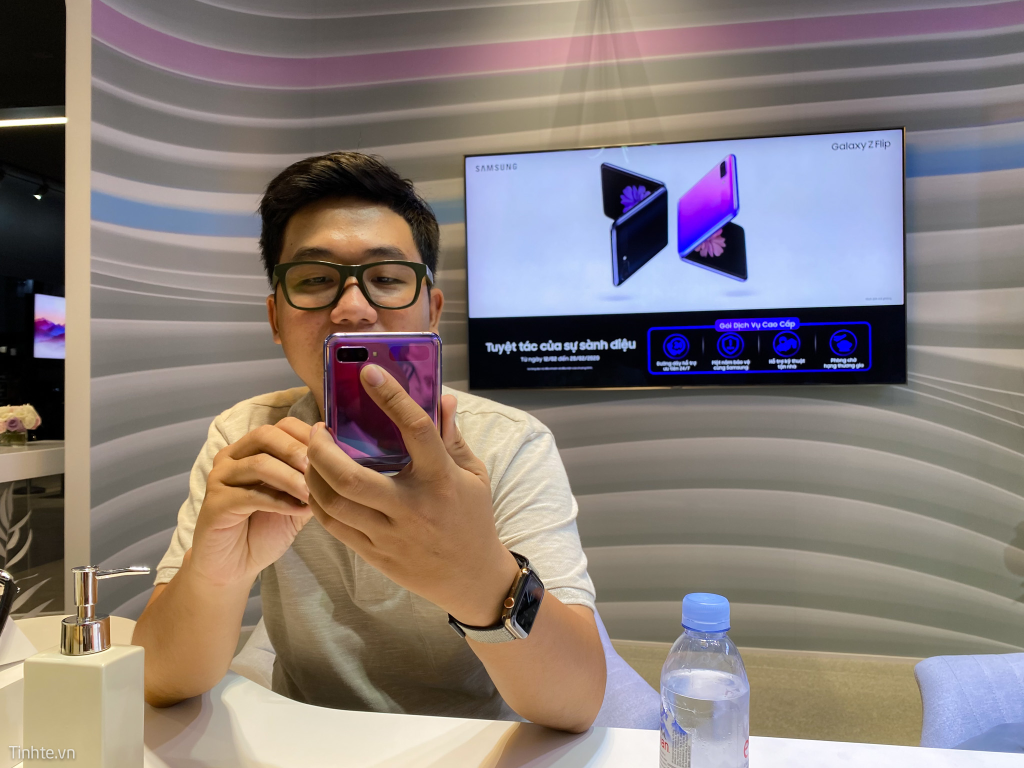 [Hình ảnh, video thật] Trải nghiệm Galaxy Z Flip ở Samsung 68