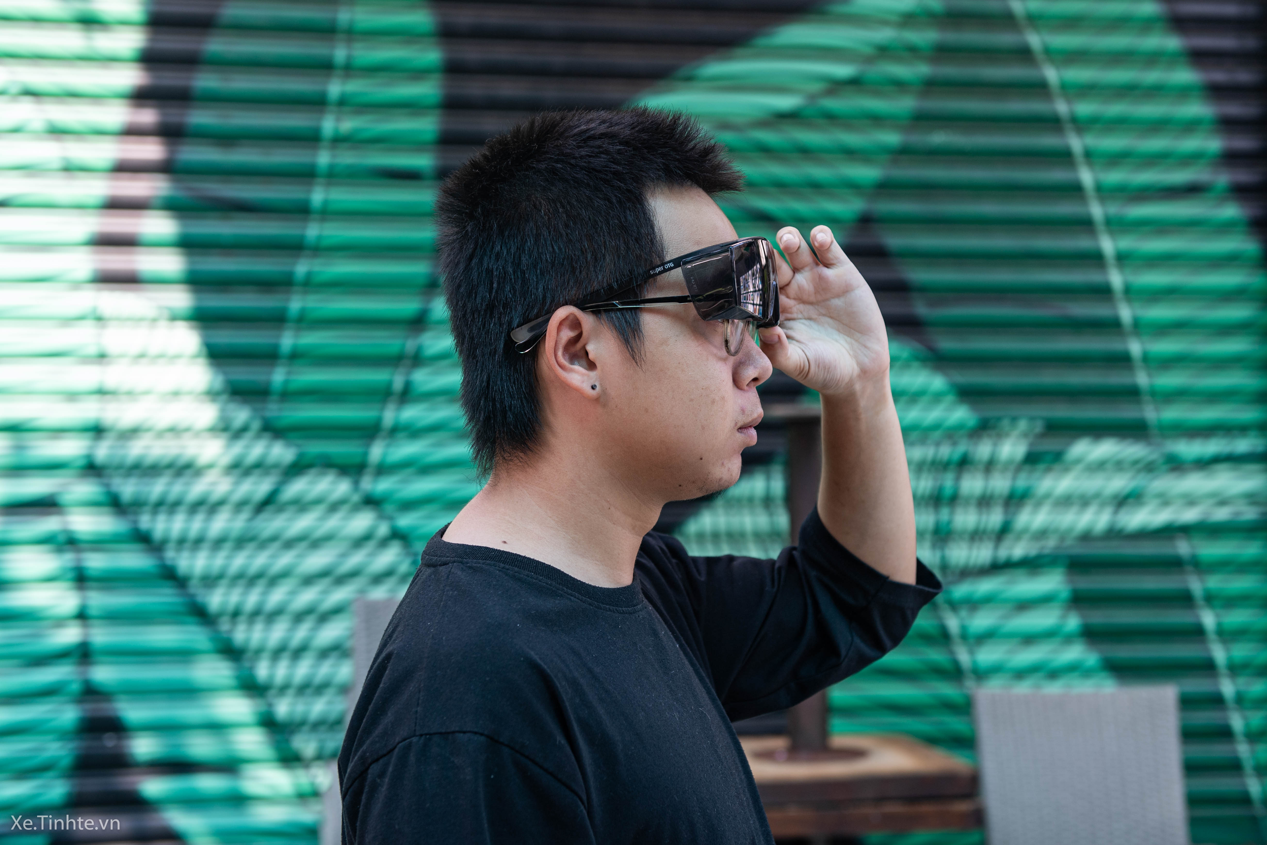 Trên tay kính bảo hộ UVEX Super OTG - có thể mang chồng lên kính cận ...