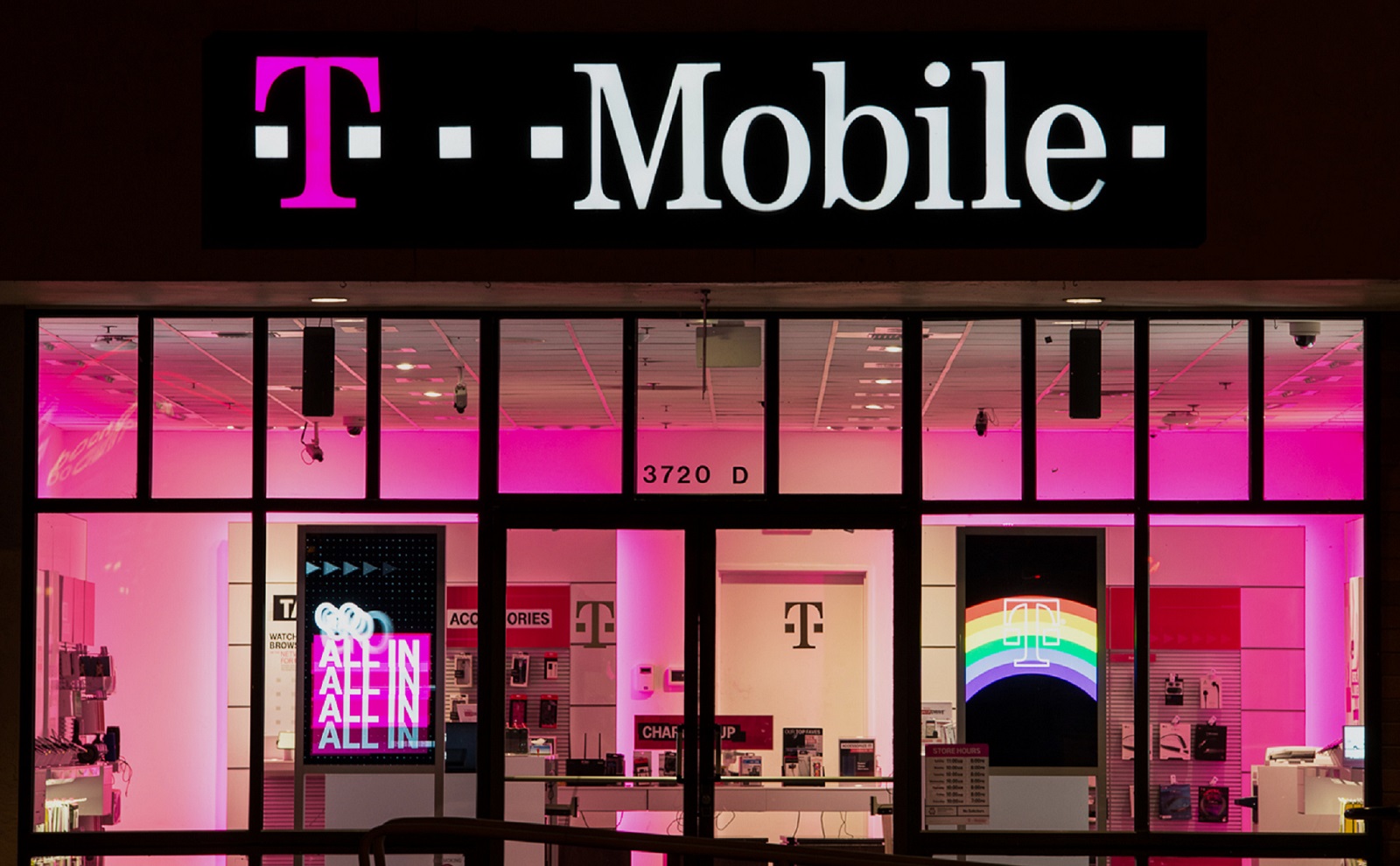 T-Mobile đã sáp nhập xong Sprint, trở thành nhà mạng di động lớn thứ 3 ở Mỹ