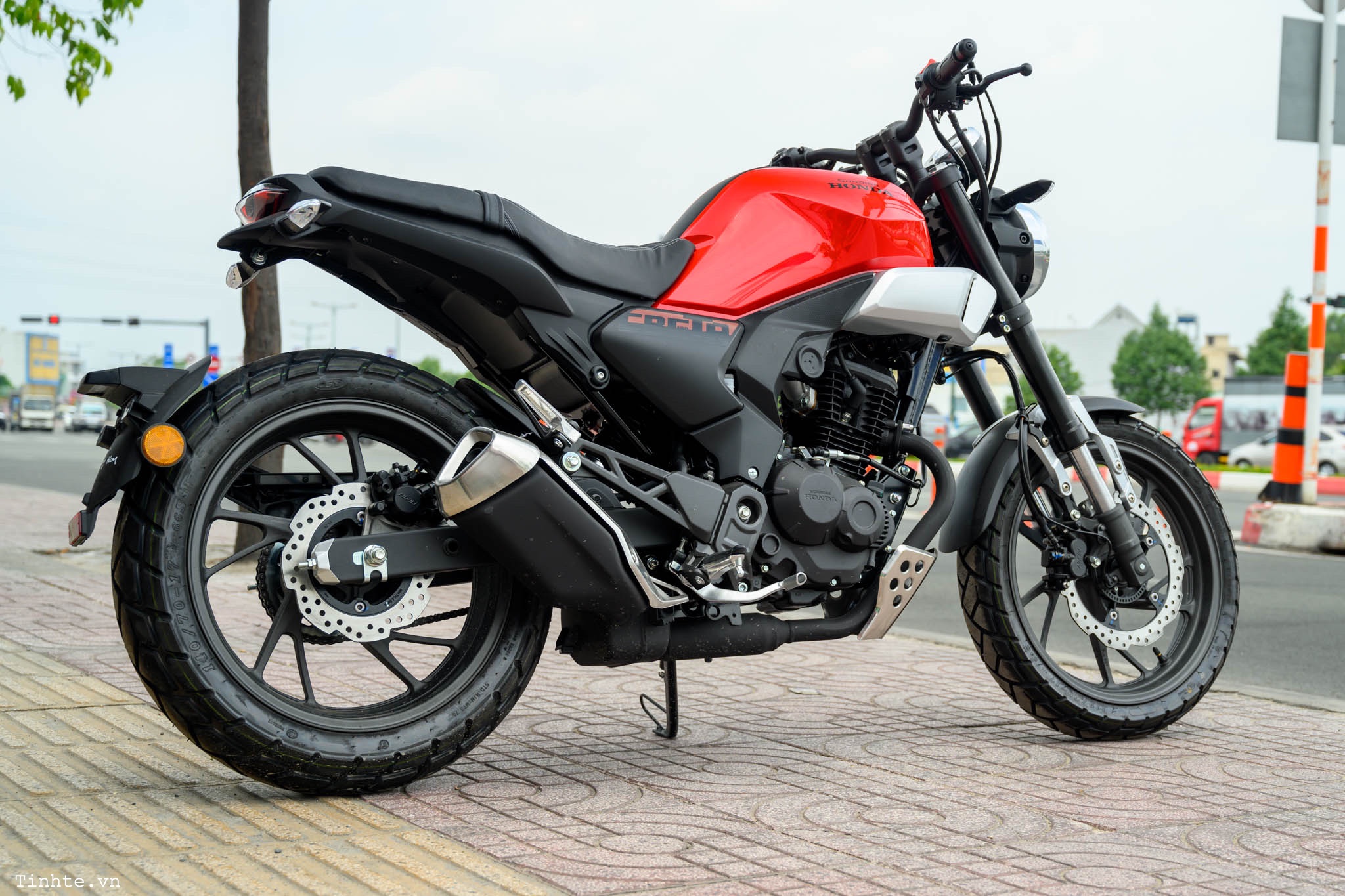 Trên tay Honda CBF190TR: 16 mã lực, ABS phanh trước, hơn 80 triệu ...