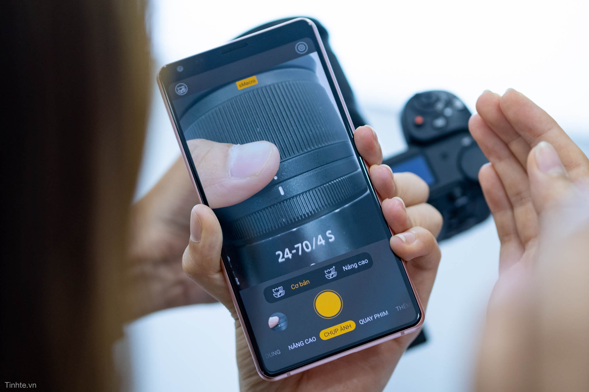 Trên tay Bphone B86: vượt xa kỳ vọng của mình