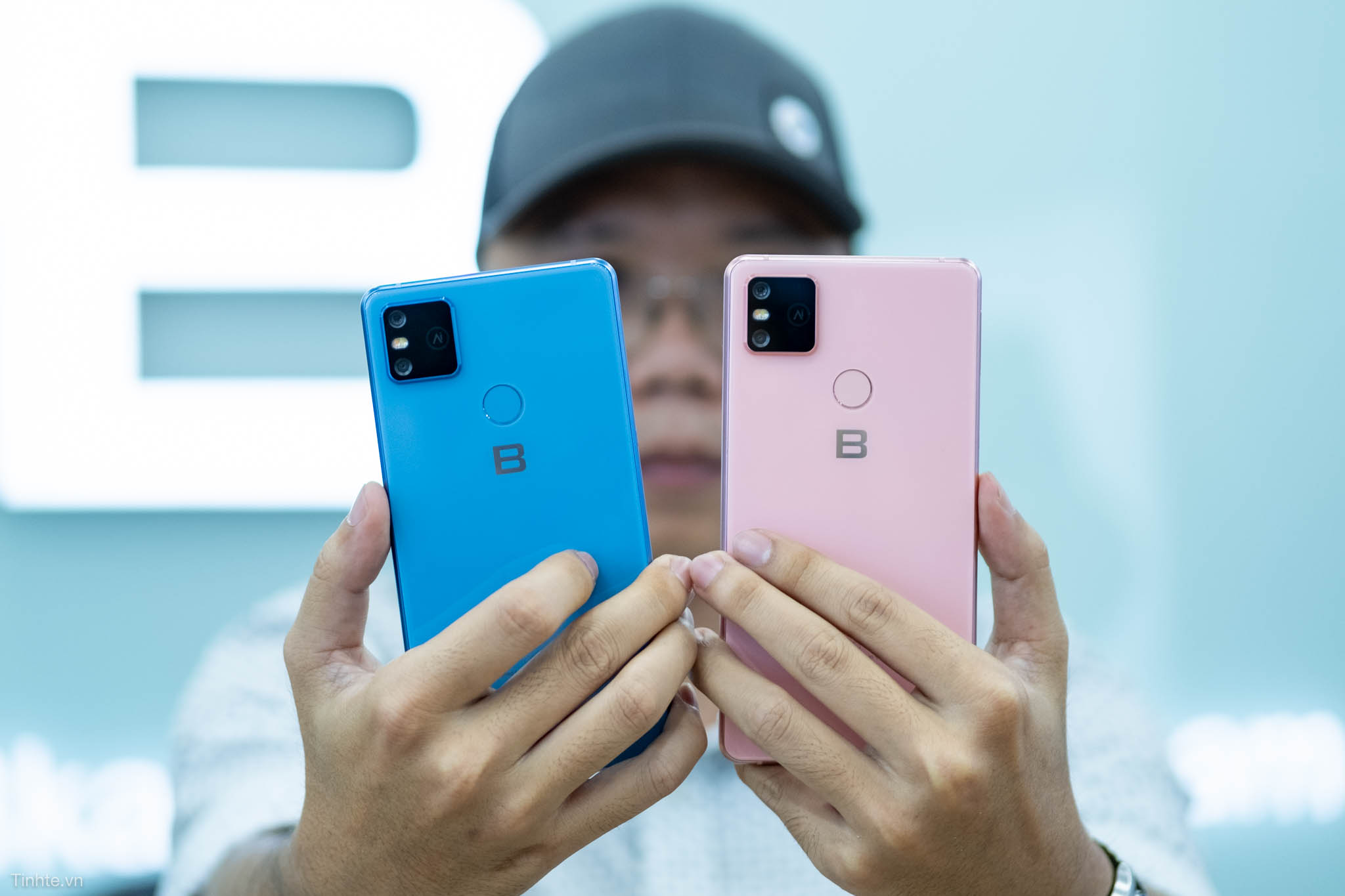 Trên tay Bphone B86: vượt xa kỳ vọng của mình