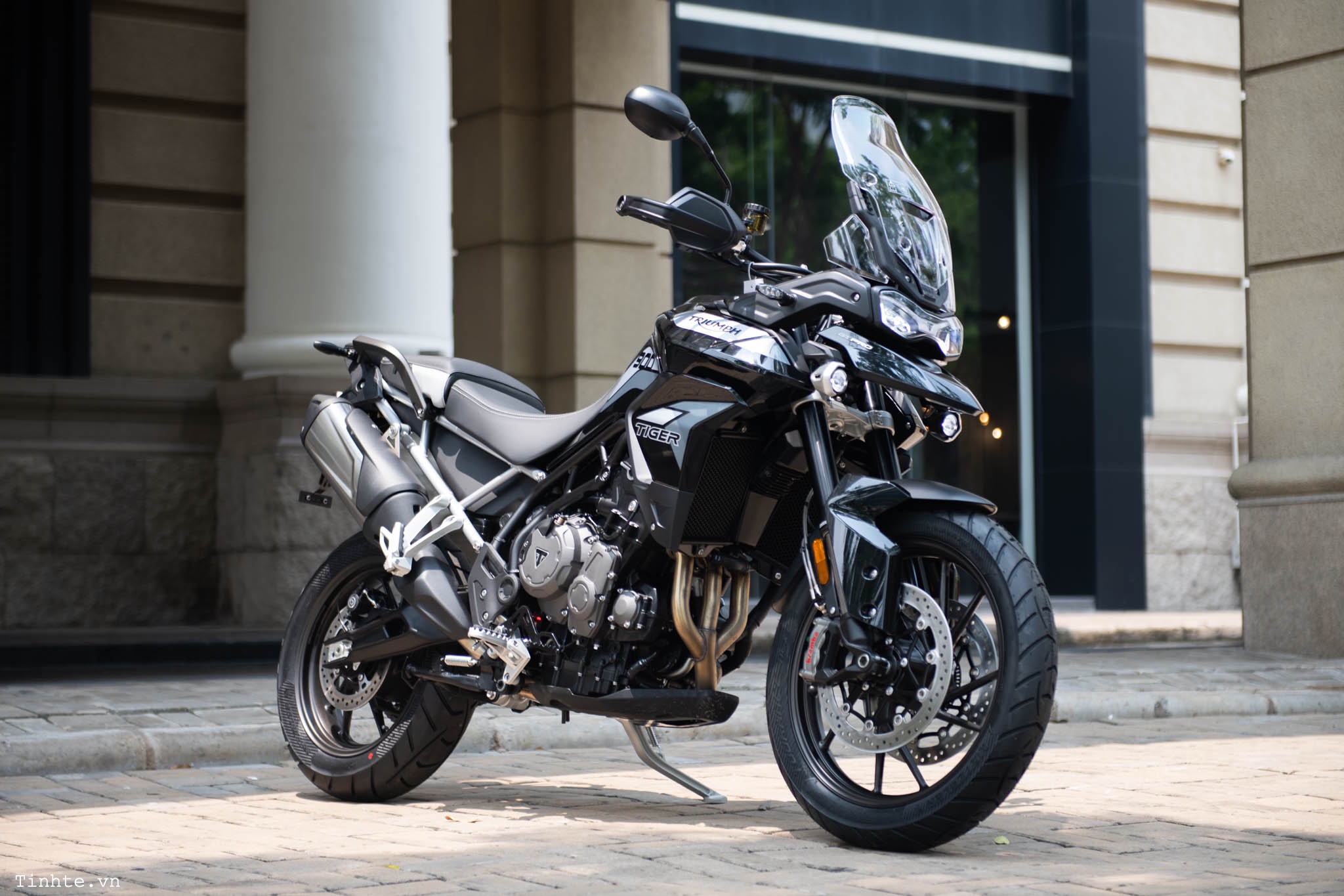 Triumph Tiger 900 GT Pro: động cơ mới, đèn LED, màn hình TFT 7 ...