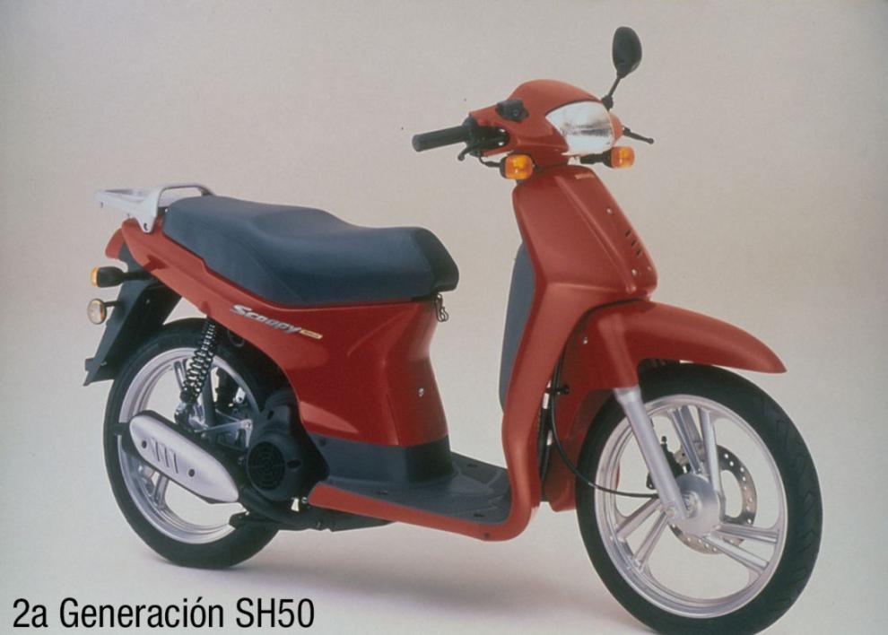 Gia phả hệ của dòng xe máy tay ga thành công nhất hãng Honda - Sh với ...