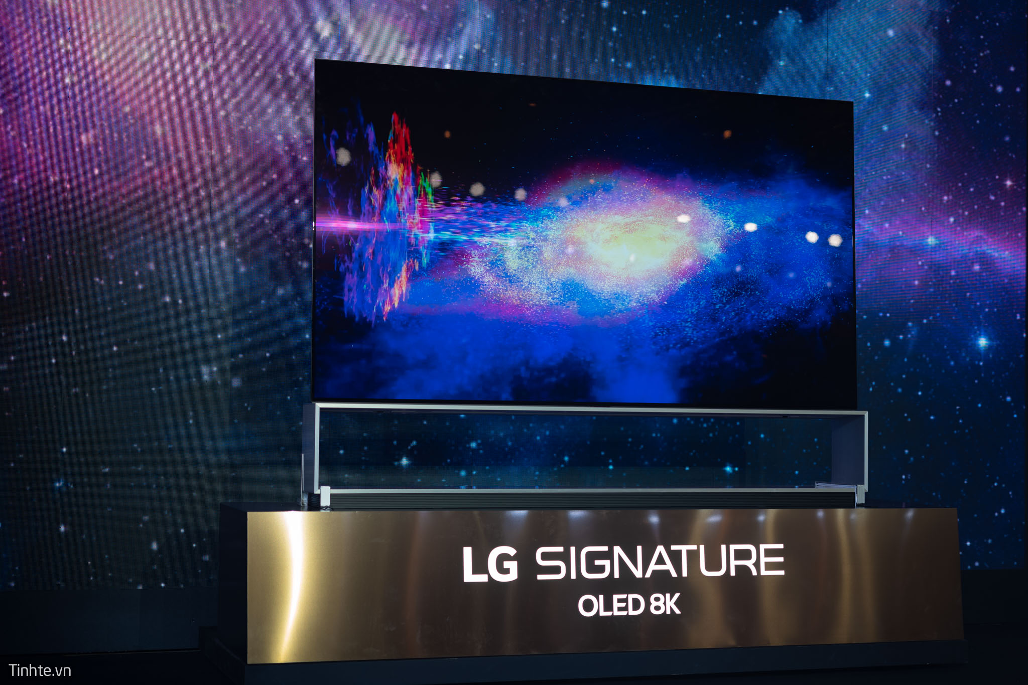 Trên tay LG OLED TV 88" 8K: đỉnh cao nhất của TV hiện nay