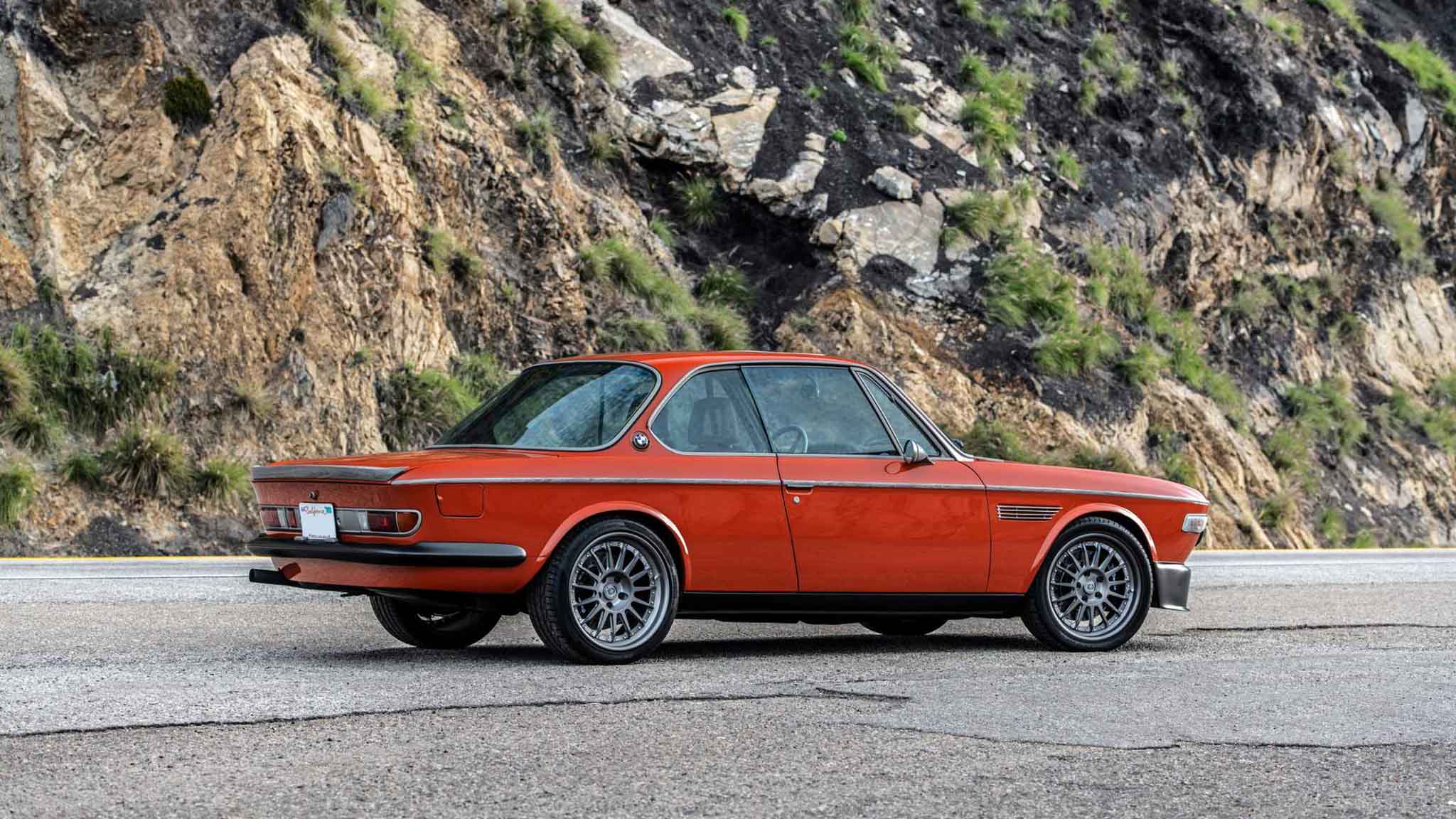Hình Ảnh: Chiếc BMW 3.0 CS đời 1974 của "Iron Man ngoài đời thực"