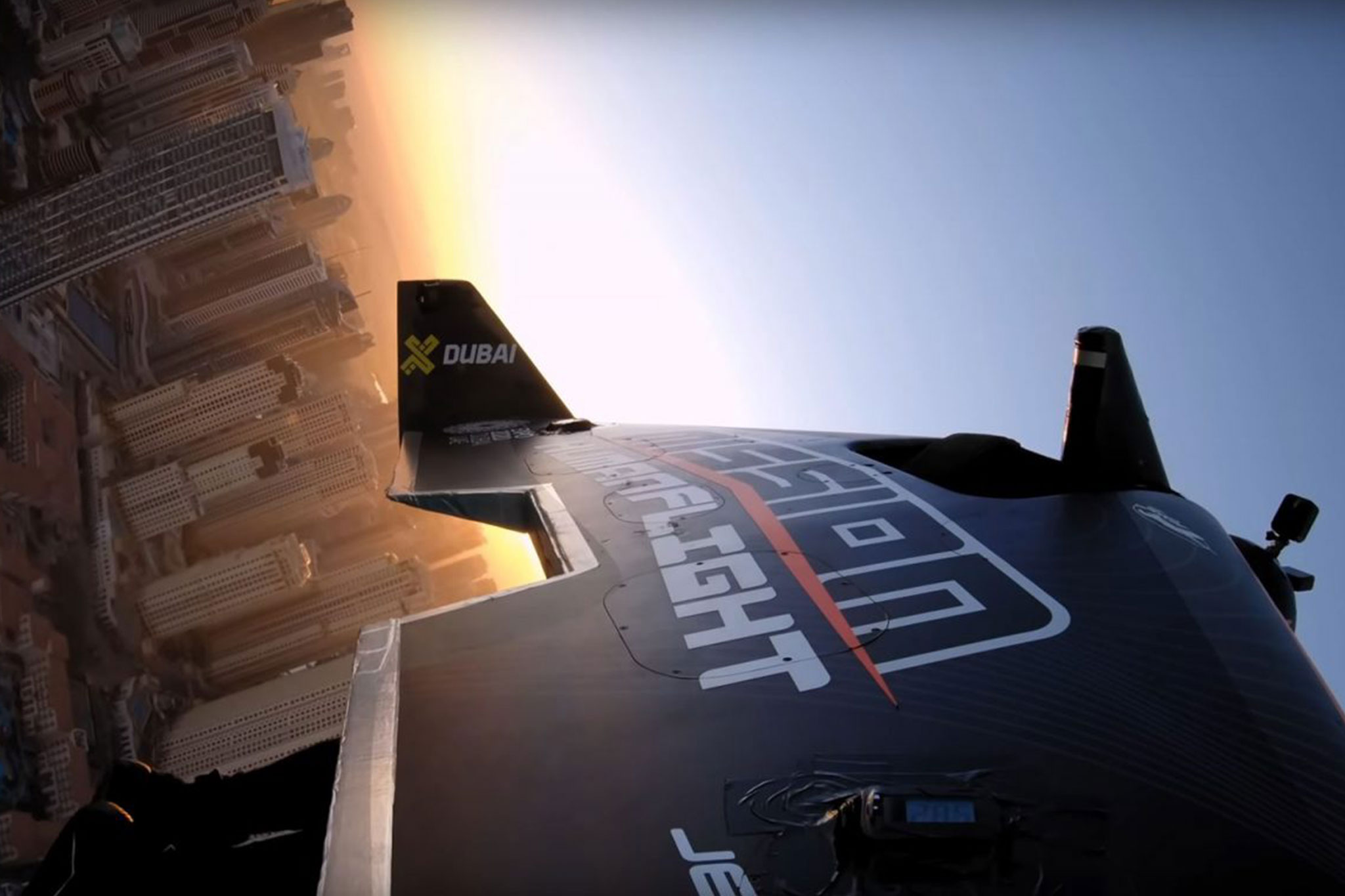 [Video] Jetwing: phương tiện di chuyển trong tương lai? | Viết bởi Kỳ OG