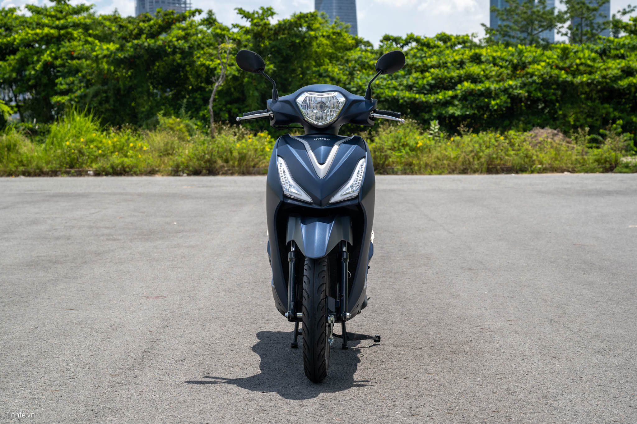 Trên tay Kymco Candy Hermosa 50: xe đẹp và tiện dụng, đèn LED hiện đại ...