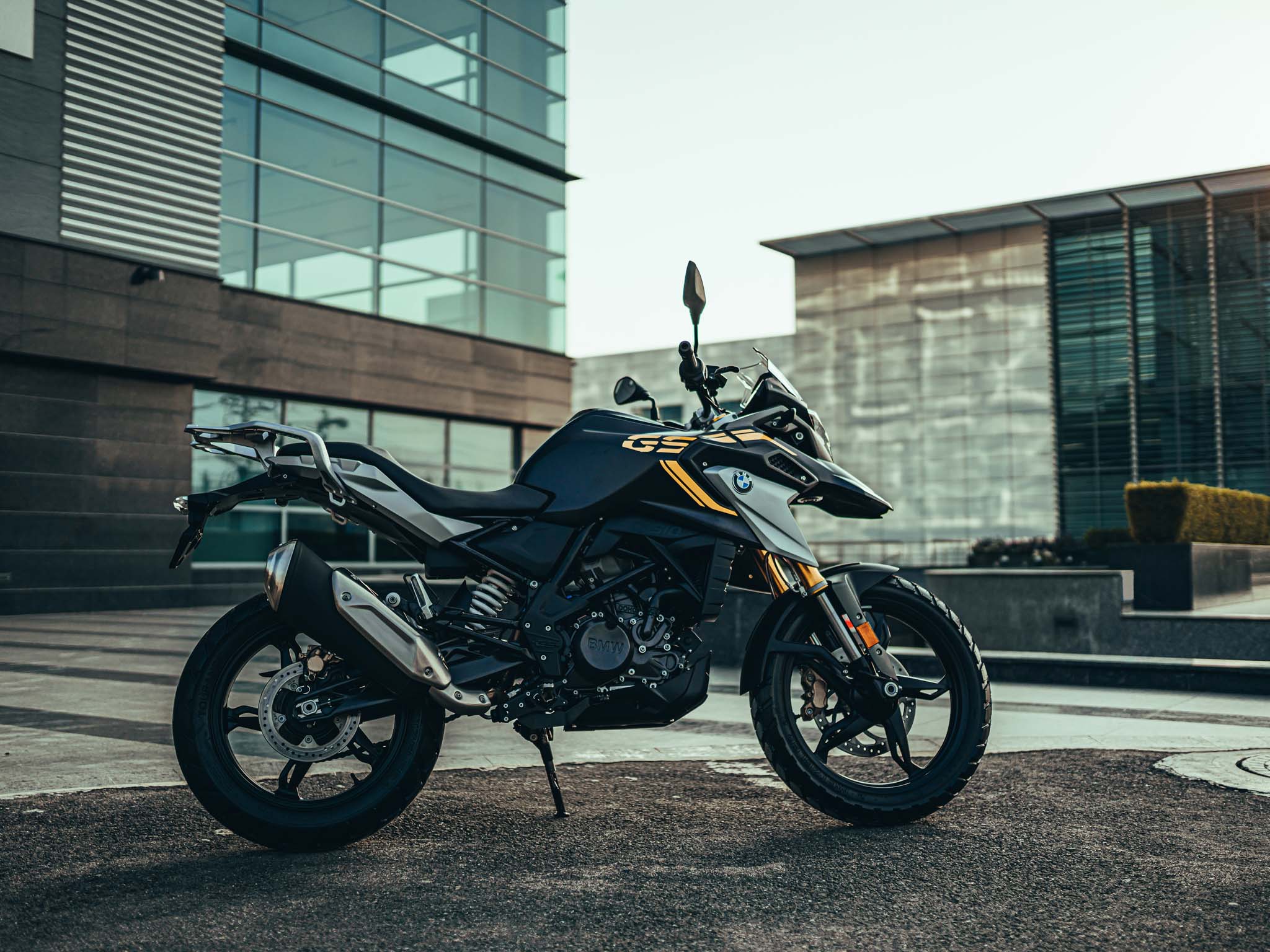 BMW Motorrad giới thiệu G310 GS 2020: trang bị thêm bướm ga điện tử ...