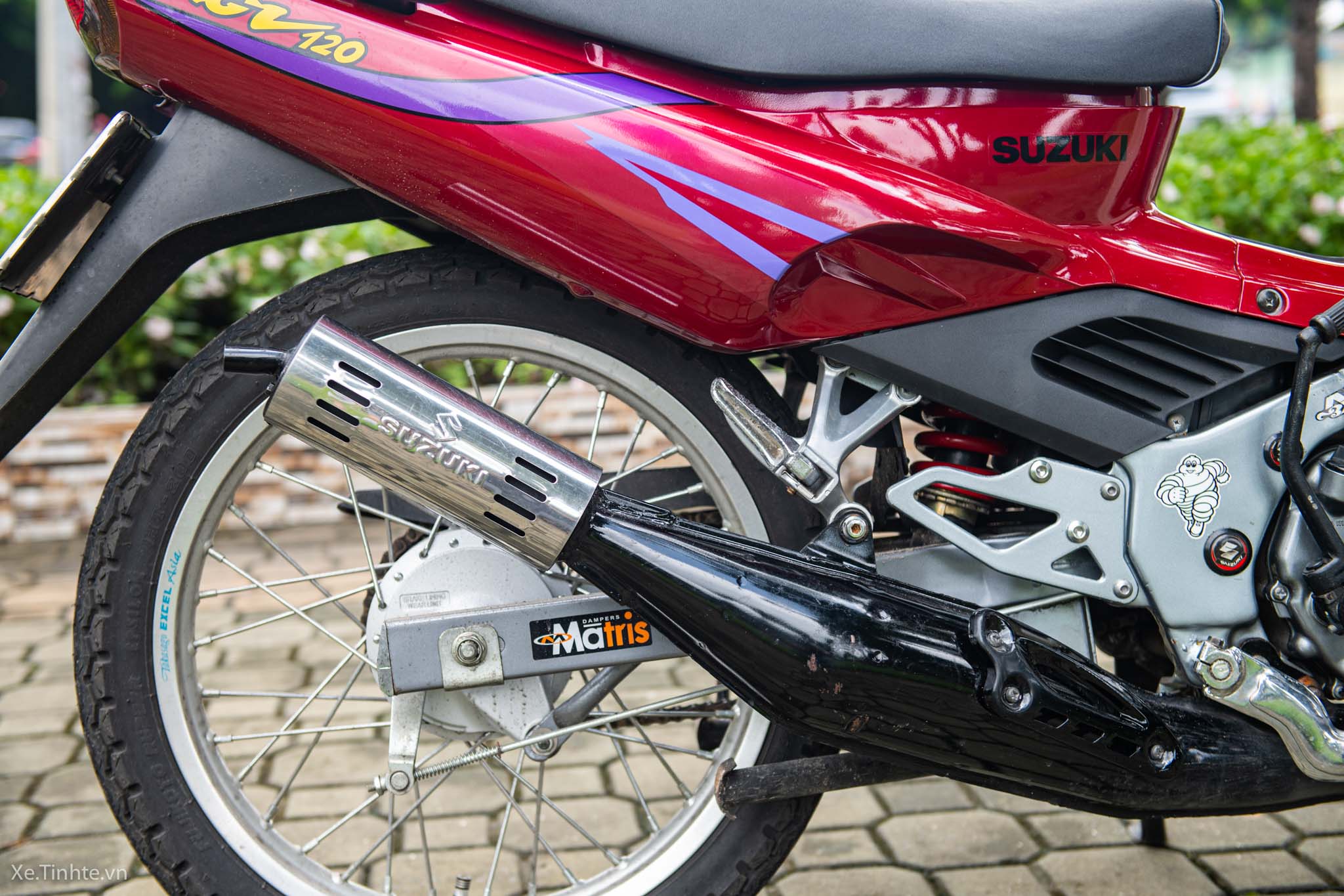 Trên tay Suzuki RGV120: huyền thoại "Xì-po" 1 thời, giá hiện tại rất ...