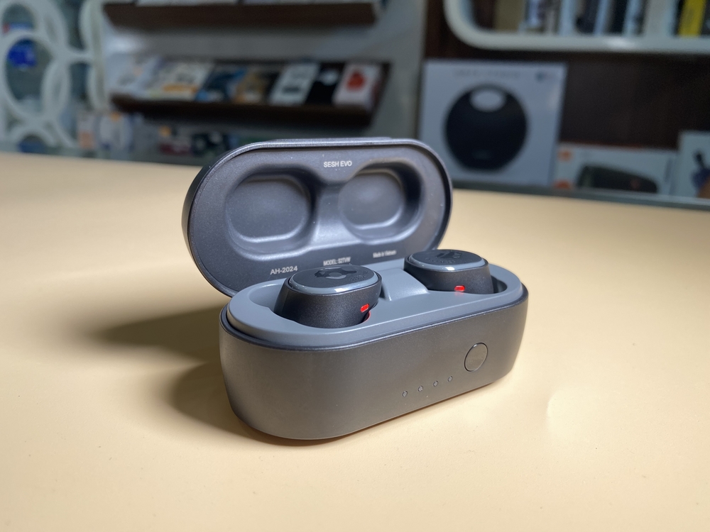 Đánh giá tai nghe true wireless Sesh Evo chất âm hoàn thiện, pin gấp ...