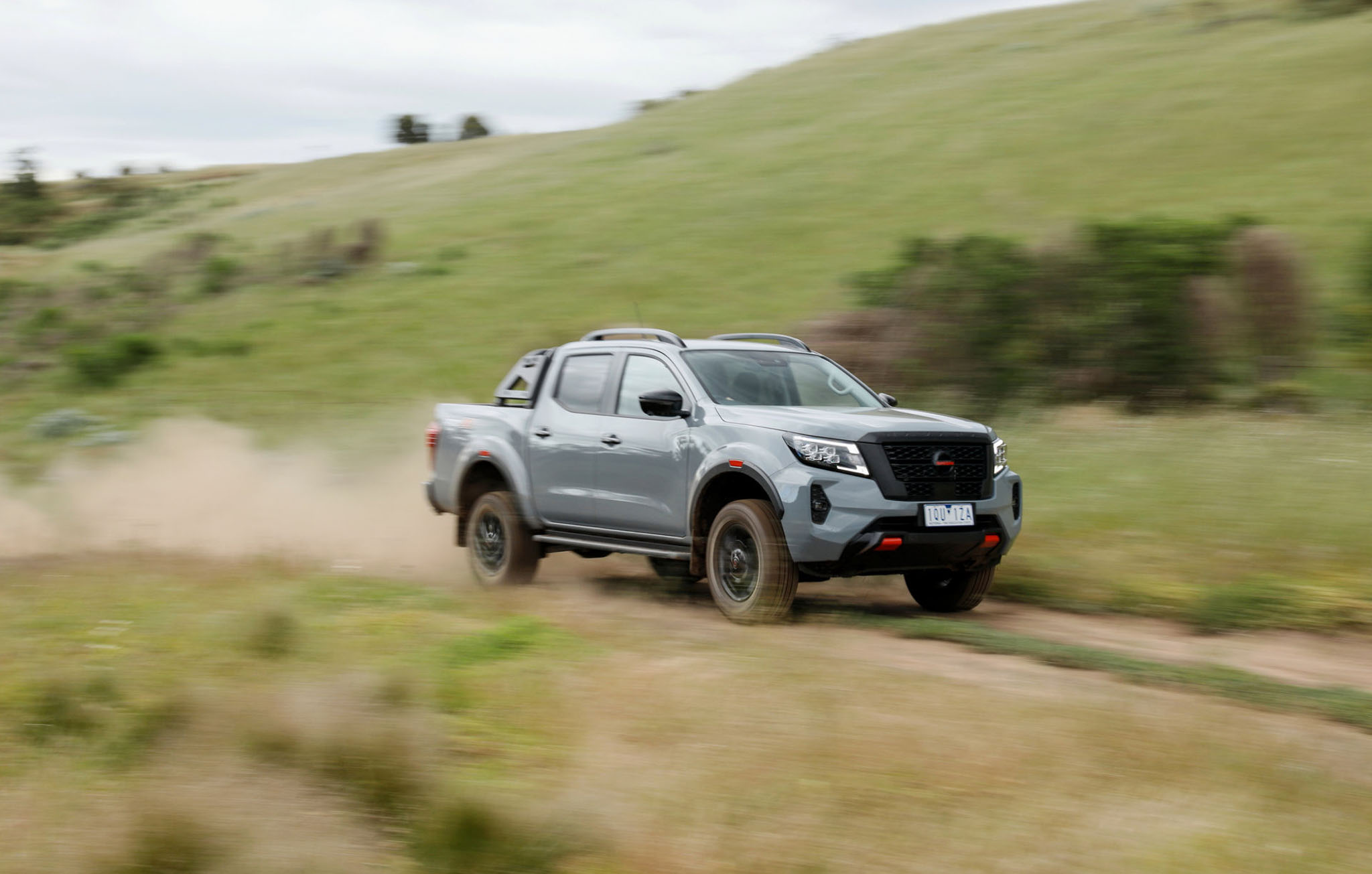 Nissan Navara 2021 ra mắt, nâng cấp diện mạo và hệ thống an toàn