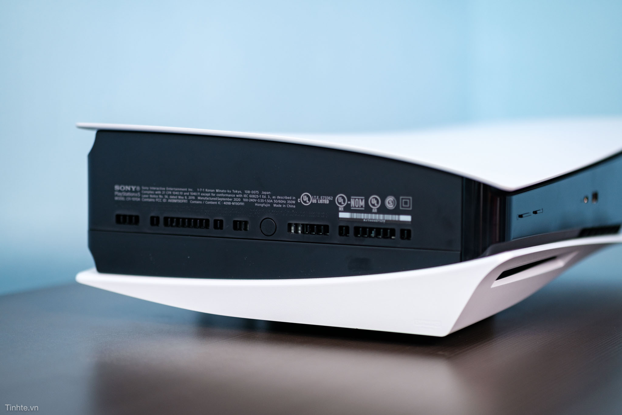 Trên tay Playstation 5: đàn ông không bao giờ lớn, chỉ có đồ chơi của ...