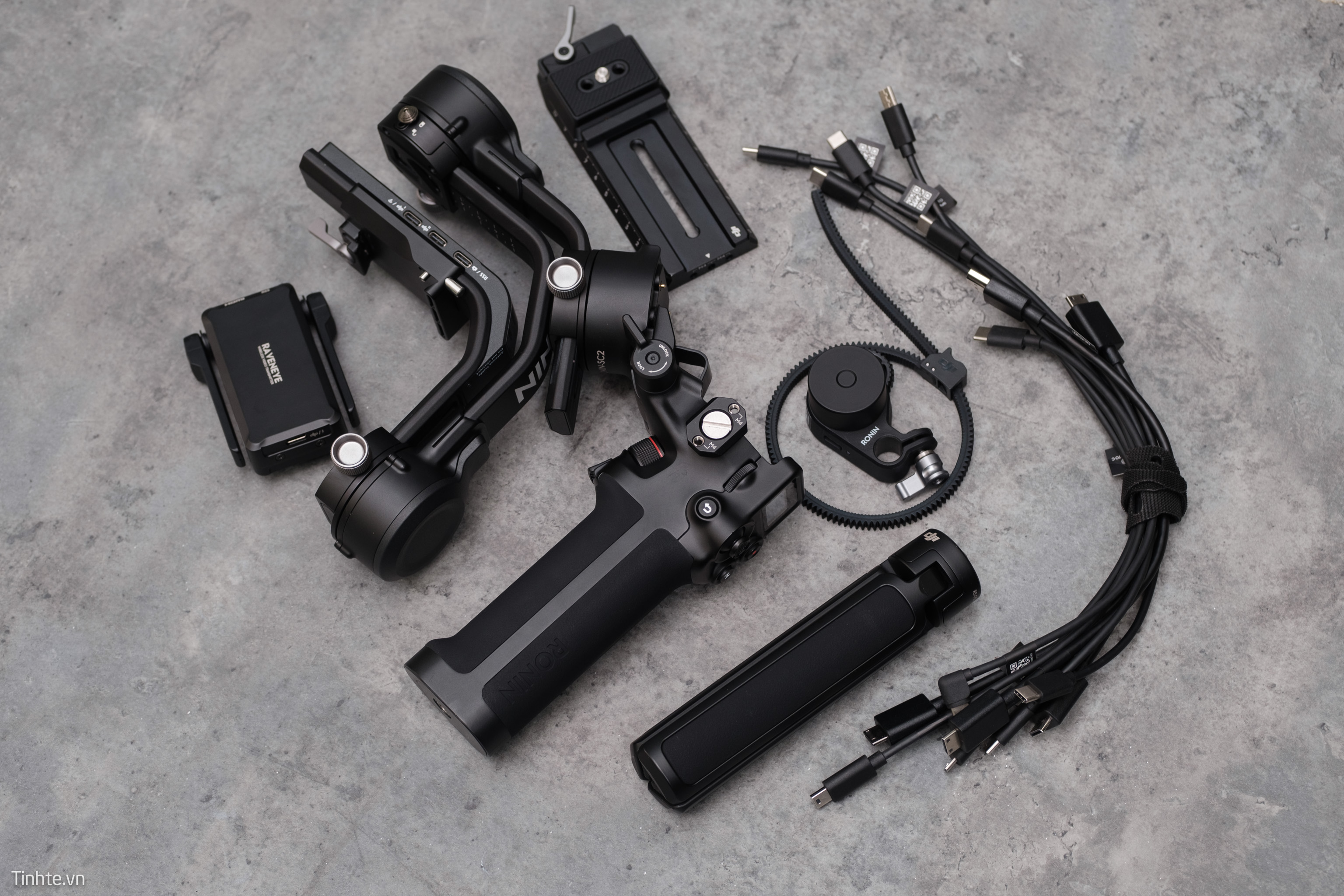 Trên tay DJI RSC 2: thiết kế gọn nhẹ, linh hoạt, nhiều tiện ích hỗ trợ ...