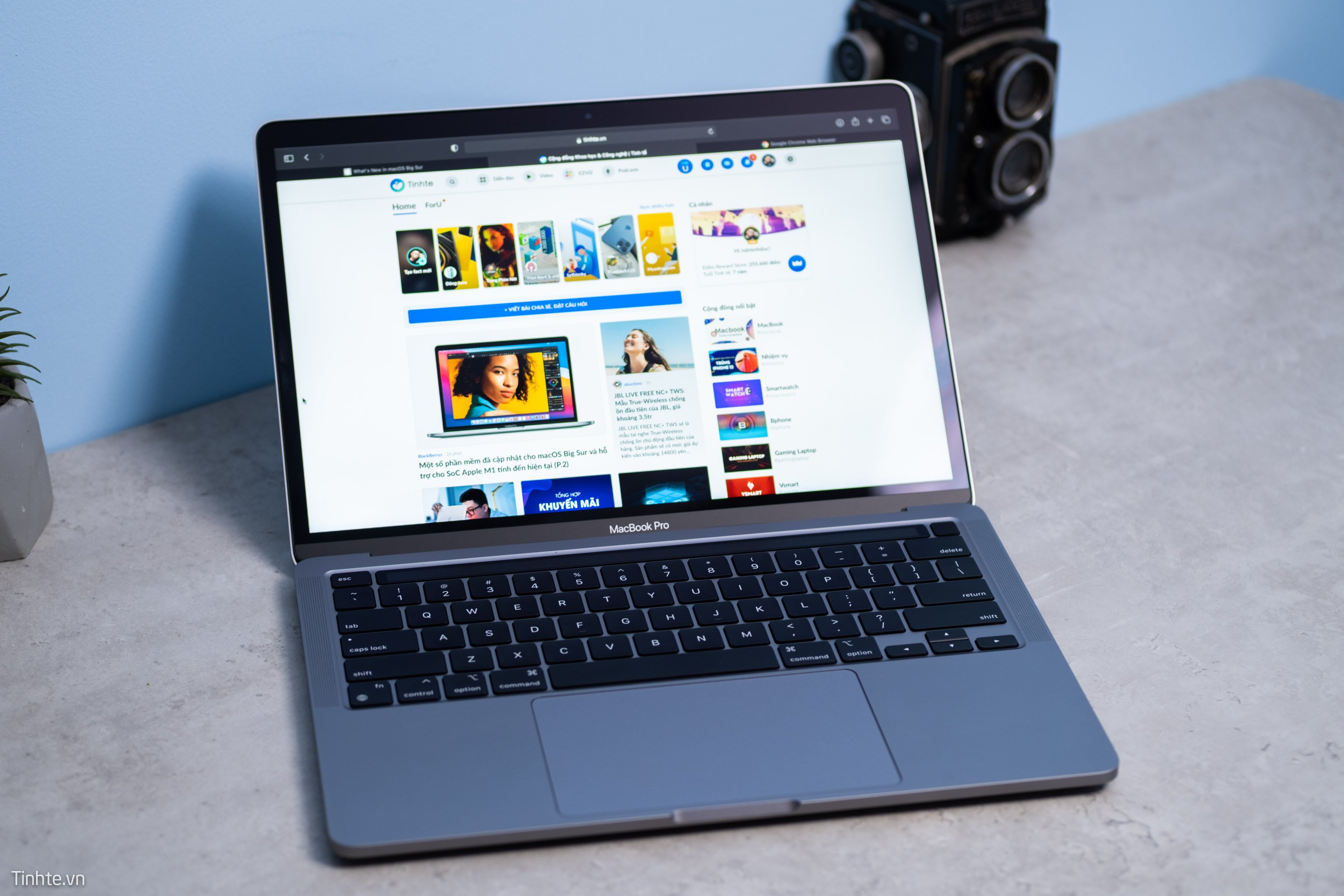 Dùng thử pin Macbook Pro 13 inch (M1): on screen được 9 tiếng | Viết ...