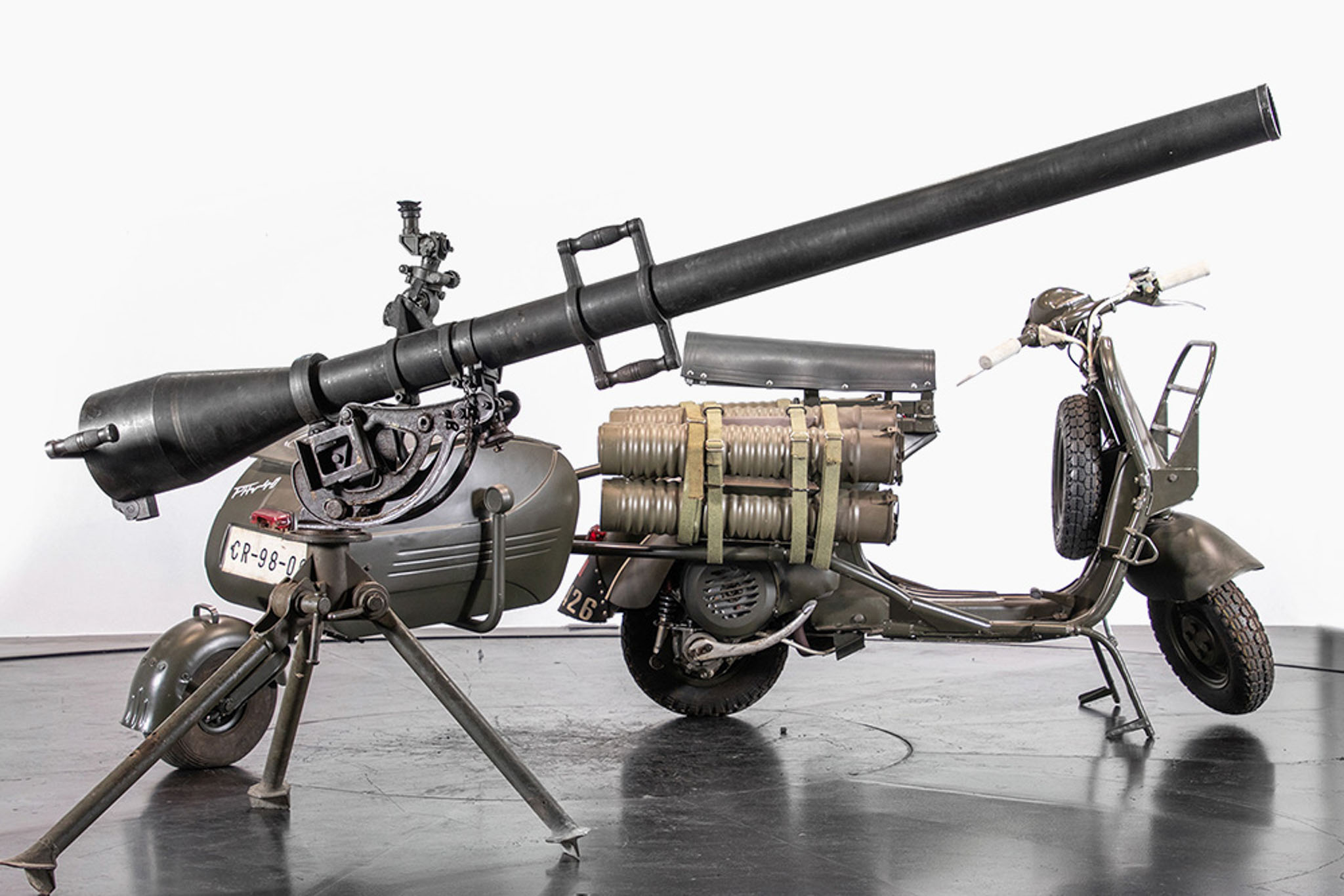 Vespa 150 TAP từng là thứ vũ khí cơ động của quân đội Pháp những năm ...