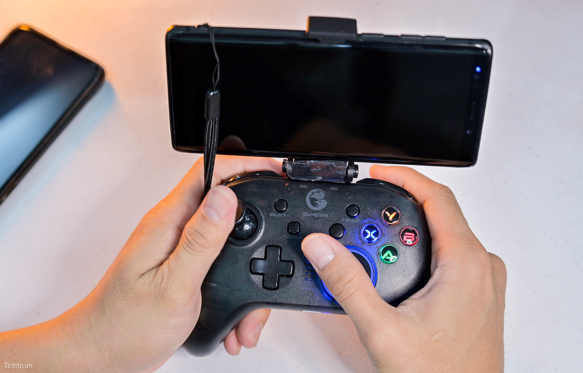 Đánh giá tay game GameSir G4 Pro: Lựa chọn tốt cho anh em thích game ...