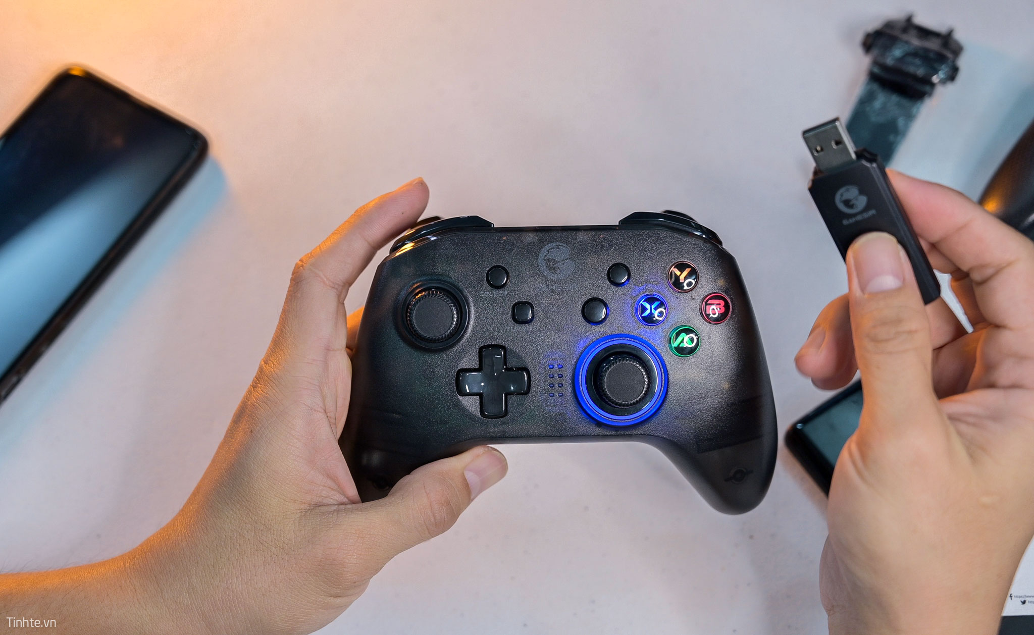 Đánh giá tay game GameSir G4 Pro: Lựa chọn tốt cho anh em thích game ...