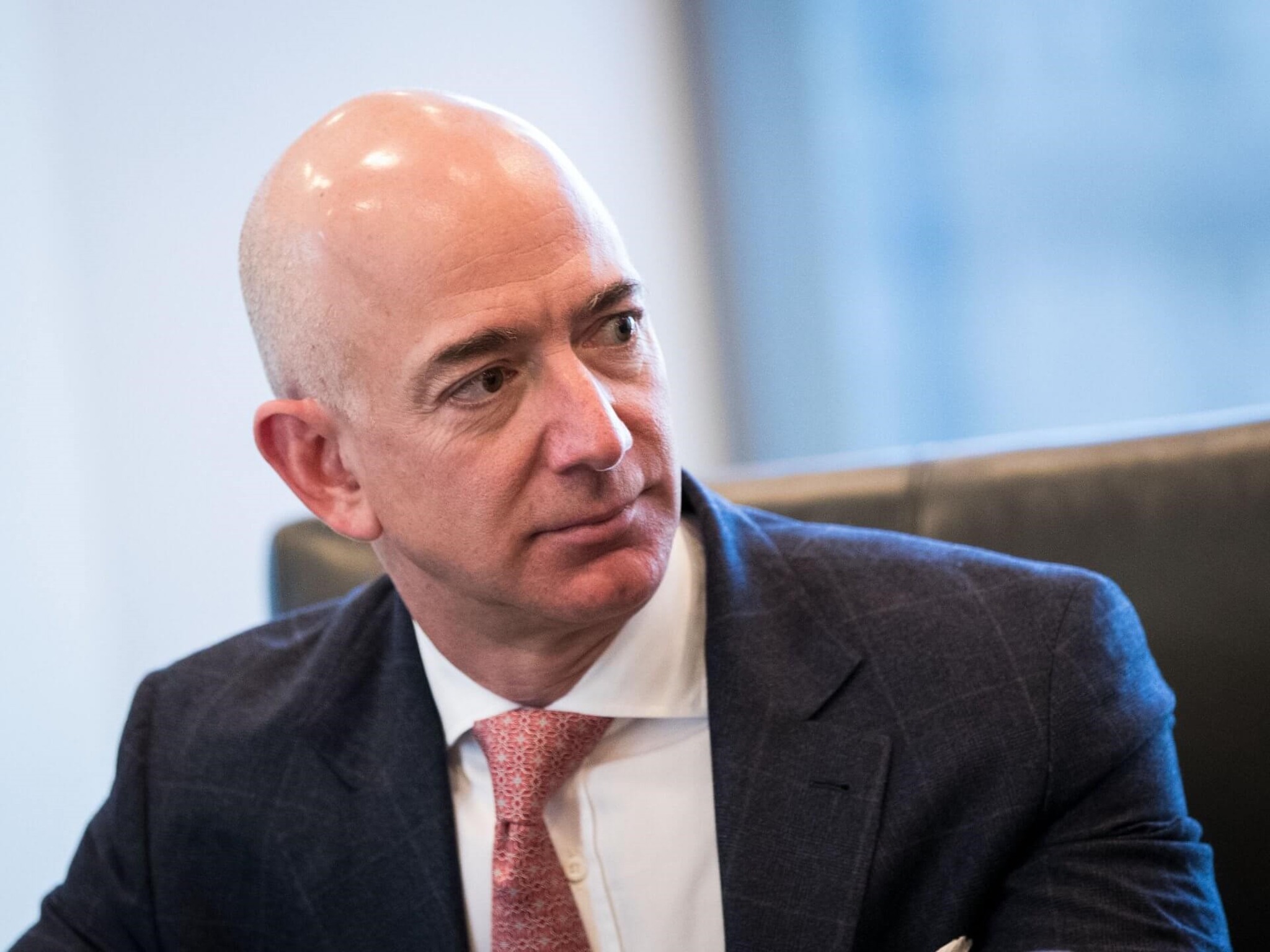 Jeff Bezos vẫn dành thời gian để giải trí mỗi ngày - Người giàu nhất ...